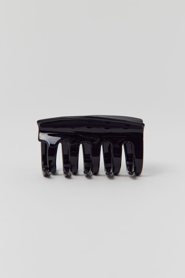 Out From Under Curved Edge Claw Clip | Urban Outfitters