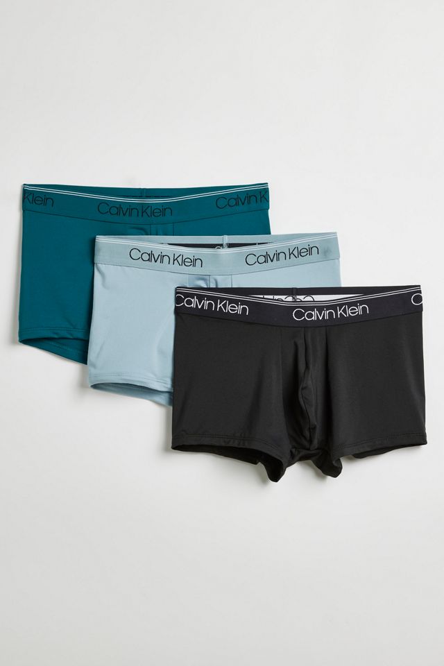 Calvin Klein Micro Stretch Trunk 3-Pack | Urban Outfitters