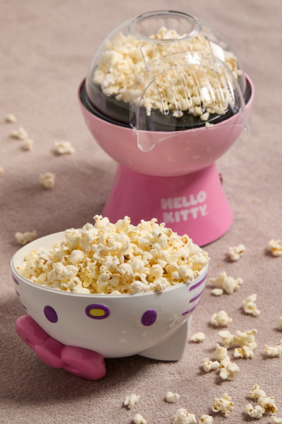 Sanrio Hello Kitty Popcorn Maker | Urban Outfitters