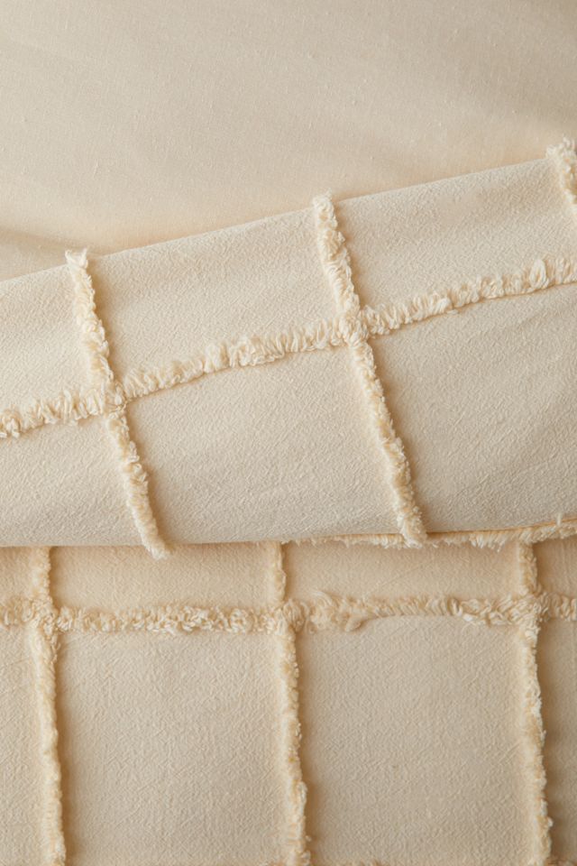 Tufted Grid Duvet Cover | Urban Outfitters