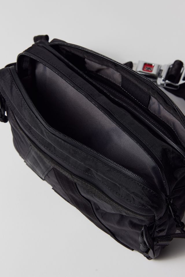 Chrome Industries Tensile Sling Bag | Urban Outfitters