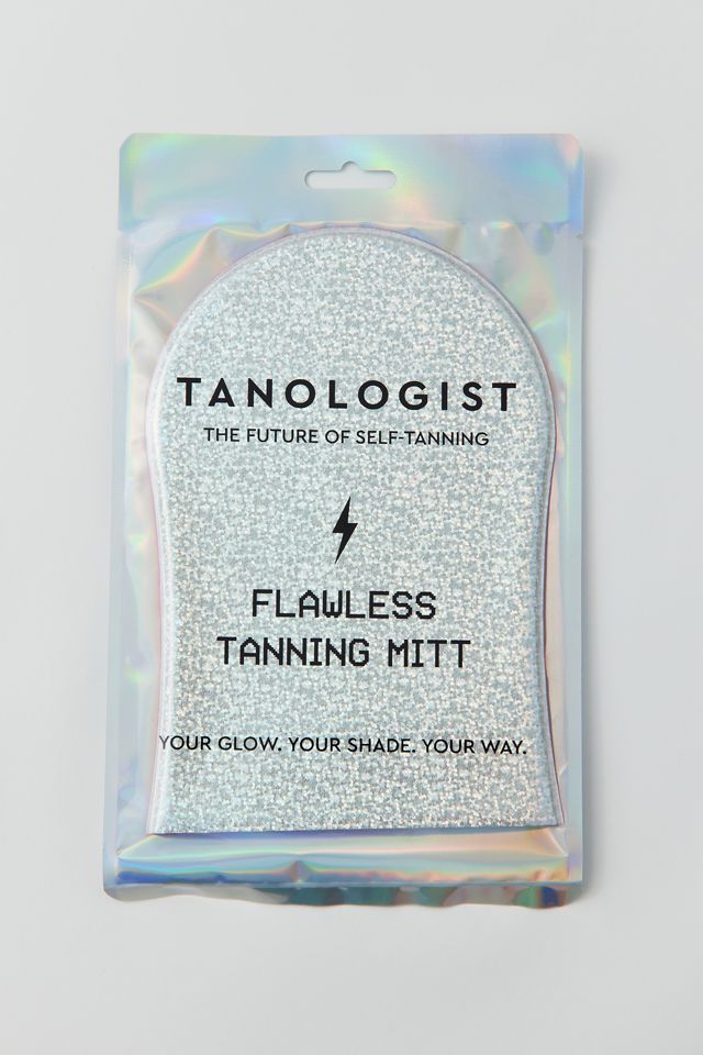 Tanologist Flawless Tanning Applicator Mitt | Urban Outfitters
