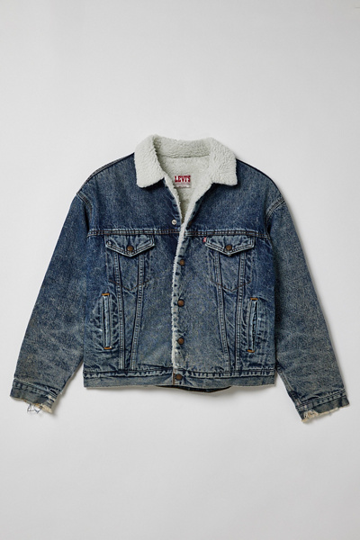 Vintage Levi's Fleece-Lined Washed Denim Jacket | Urban Outfitters
