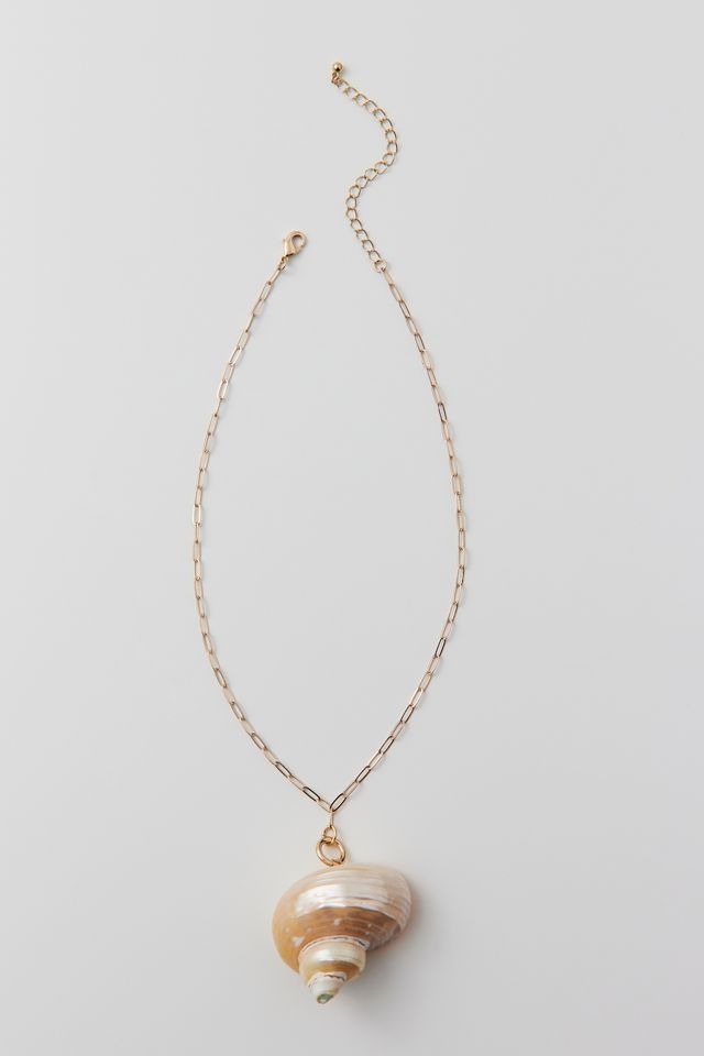 Shell Chain Necklace | Urban Outfitters