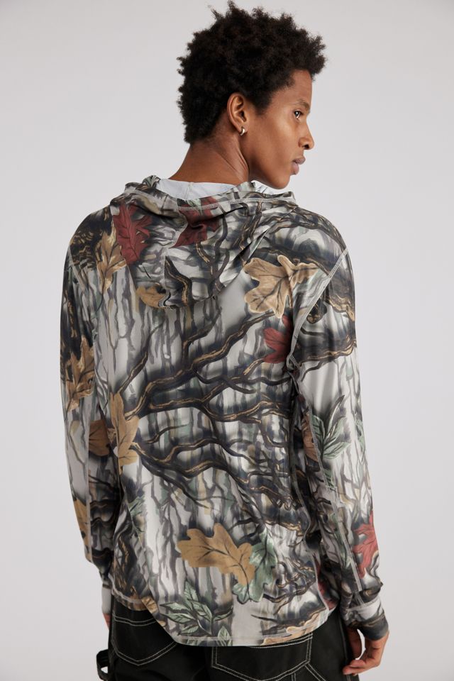 Dark Seas Bimini Camo Pattern Hooded Long Sleeve Shirt | Urban Outfitters