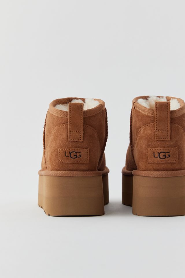UGG Women's Classic Ultra Mini Platform Boot | Urban Outfitters UGG Women's Classic Ultra Mini Platform Boot | Urban Outfitters