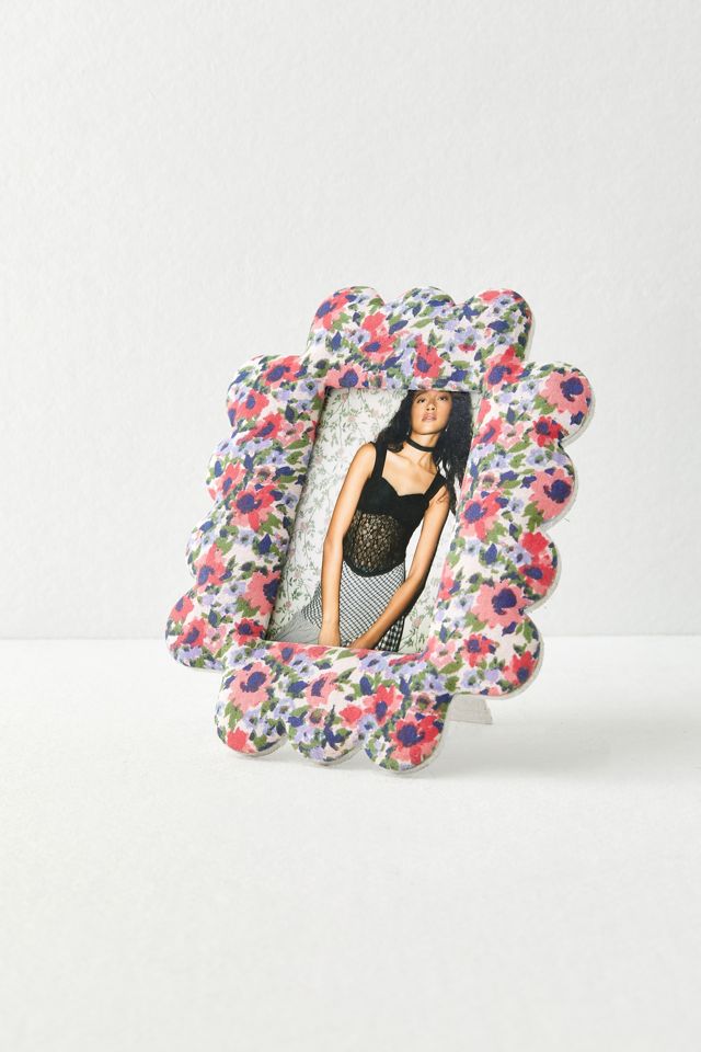 Elizabeth Fabric Picture Frame | Urban Outfitters Canada