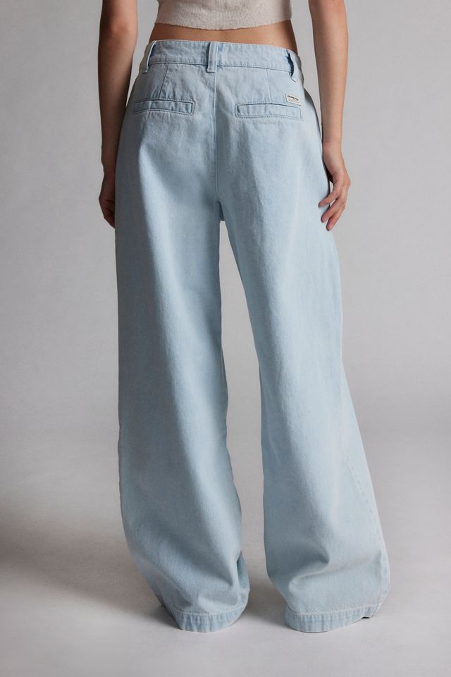 Abrand Iris Pleated Trouser Jean | Urban Outfitters