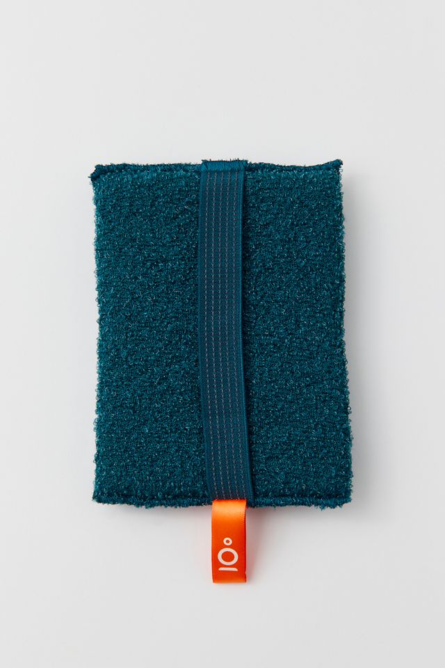 Cleanlogic Large Body Exfoliator Scrubber | Urban Outfitters