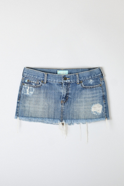 Vintage Y2k Mid-Wash Distressed Denim Micro Mini Skirt | Urban Outfitters