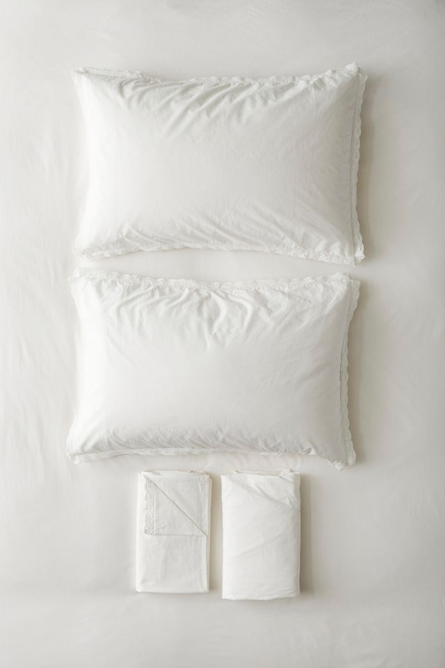 Eliza Breezy Cotton Percale Lace Trim Sheet Set | Urban Outfitters