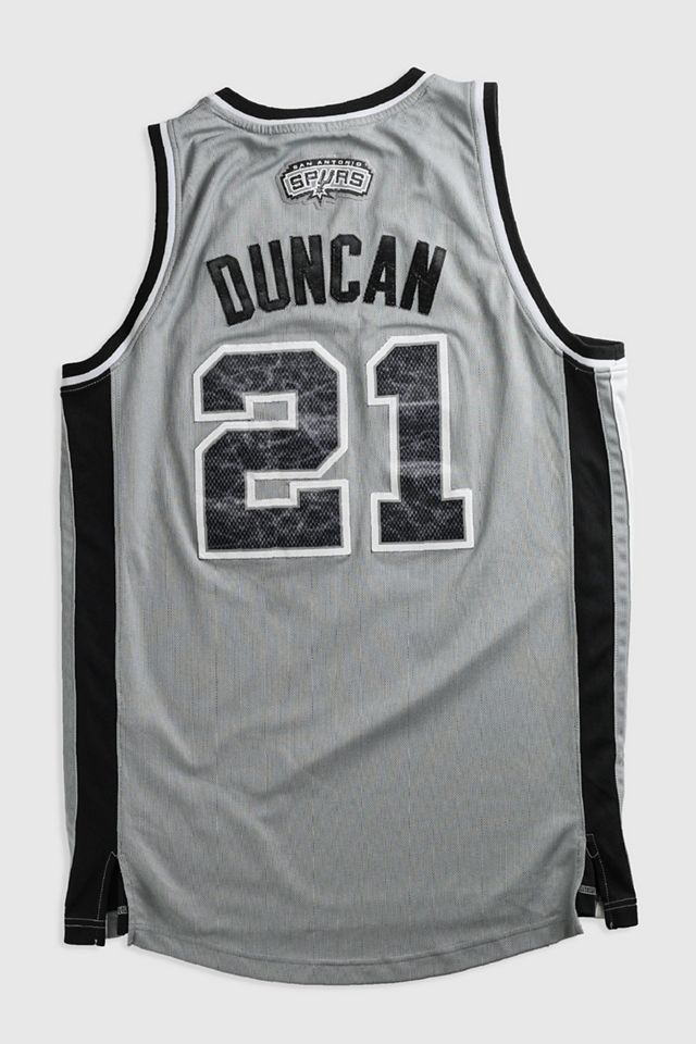 Vintage Spurs NBA Jersey 003 | Urban Outfitters