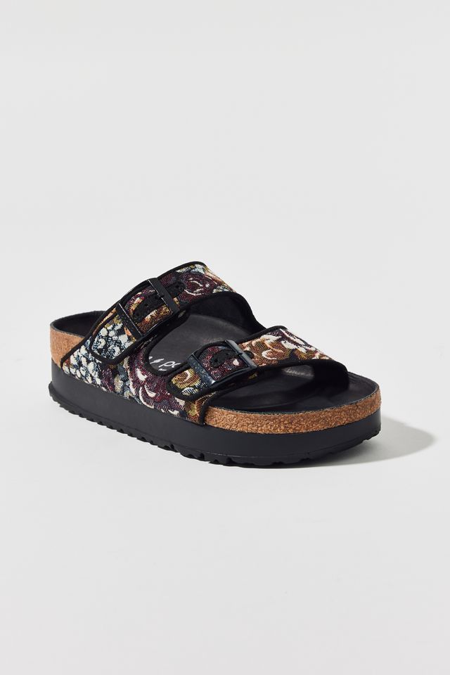 Birkenstock Women's Arizona Flex Platform Sandal | Urban Outfitters