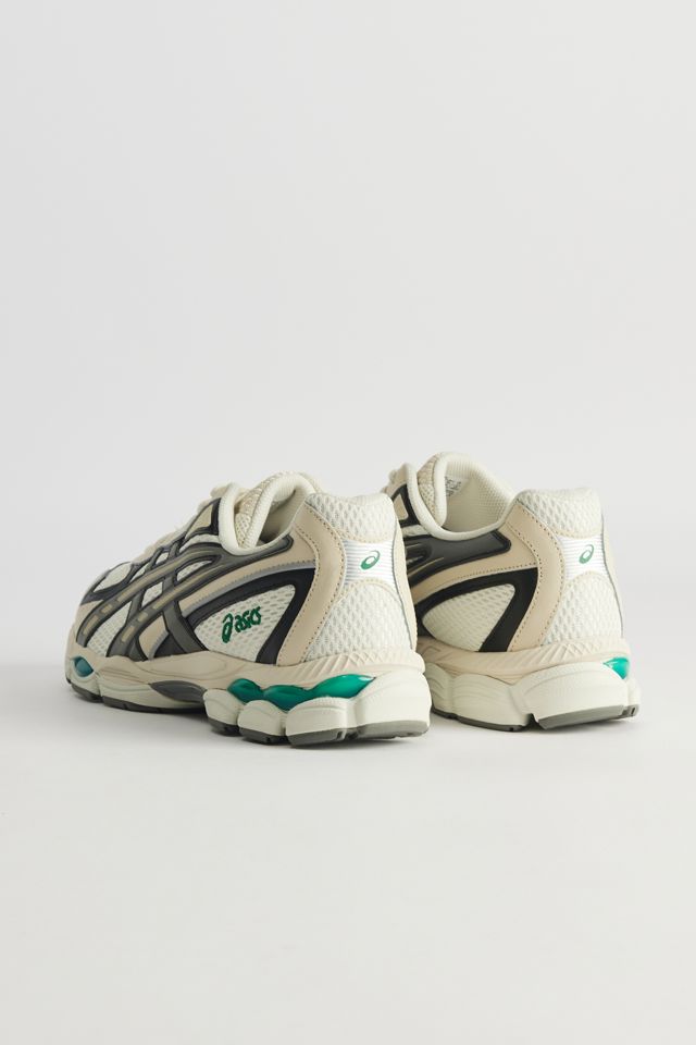ASICS Men's GEL-NYC 2055 Sneaker | Urban Outfitters