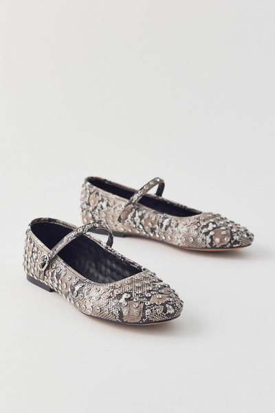 Steve Madden Vinetta Rhinestone Ballet Flat | Urban Outfitters
