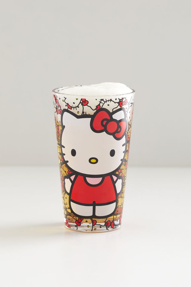hello-kitty-16-oz-pint-glass-set-urban-outfitters