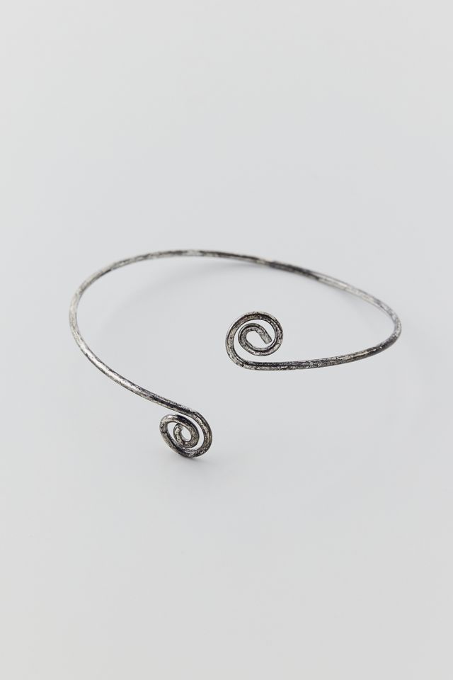 Delicate Swirl Arm Cuff | Urban Outfitters Canada