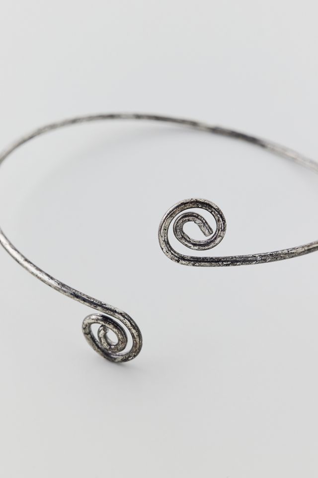 Delicate Swirl Arm Cuff | Urban Outfitters Canada