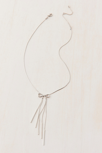 Delicate Fringe Bow Necklace | Urban Outfitters