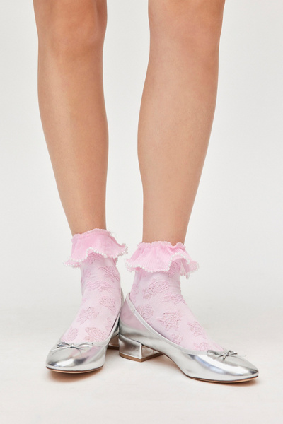 Pearl Ruffle Lace Crew Sock | Urban Outfitters
