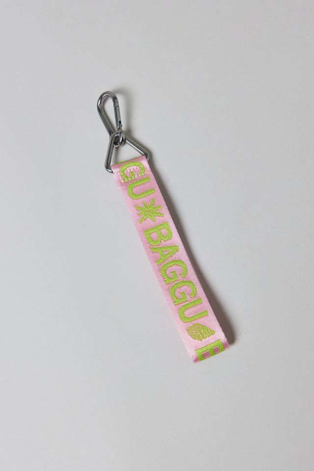 BAGGU UO Exclusive Logo Keychain | Urban Outfitters Canada