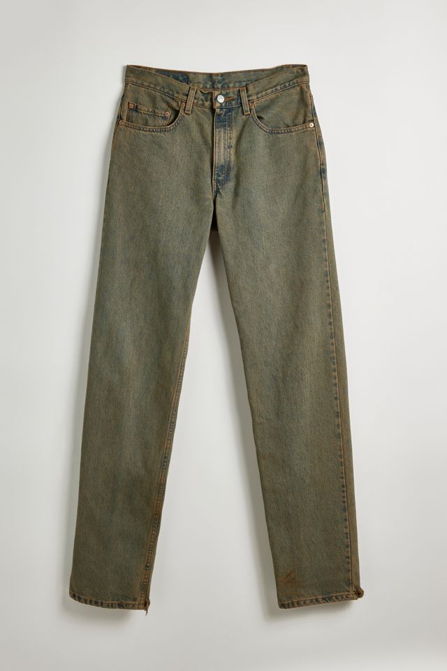 Urban Renewal Remade Levi’s® Dirty Wash Jean | Urban Outfitters
