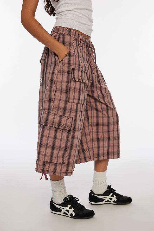 BDG Detroit Baggy Cropped Cargo Pant | Urban Outfitters Canada