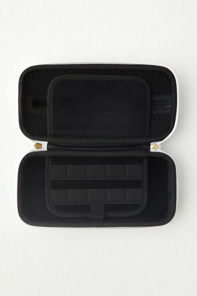 Hello Kitty Nintendo Switch Carrying Case | Urban Outfitters