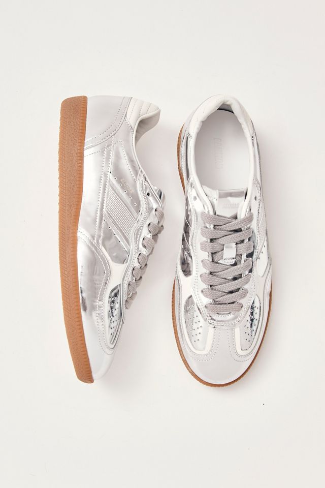 ALOHAS tb. 490 Leather Sneakers | Urban Outfitters
