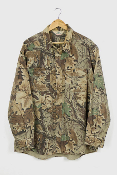 Vintage Camo Flannel Button-Down Shirt | Urban Outfitters