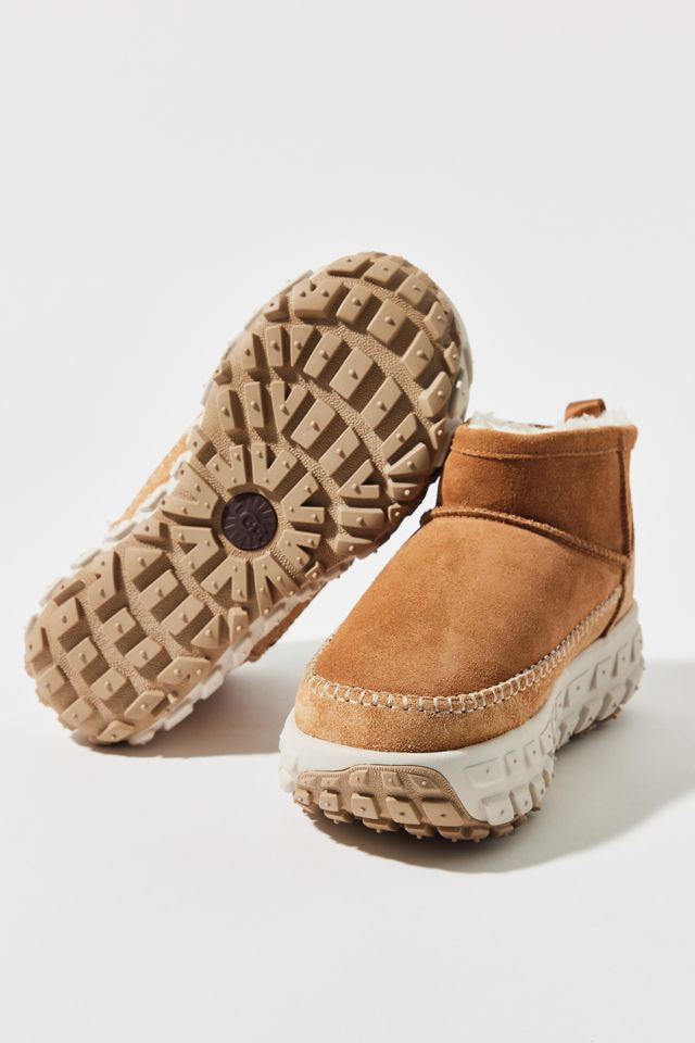 UGG Venture Daze Ultra Mini Boot | Urban Outfitters