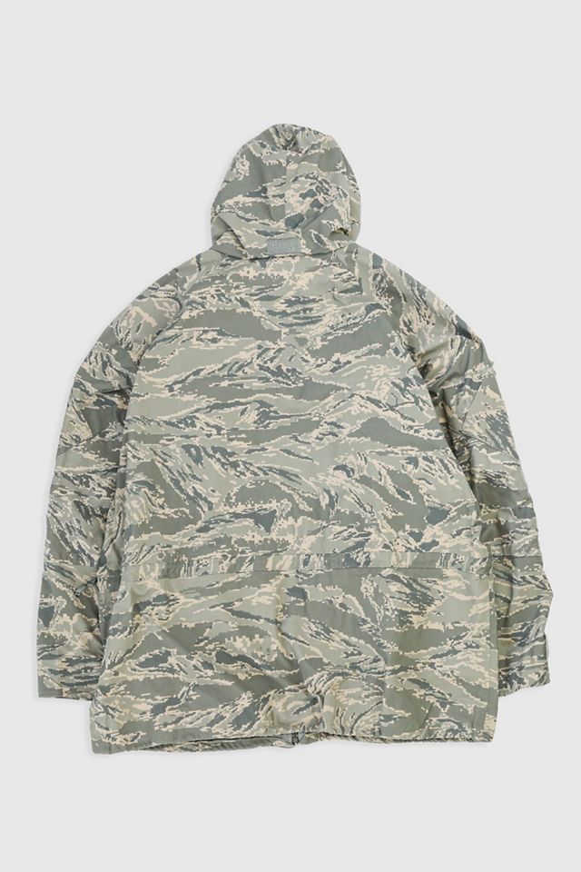 Vintage Camo Rain Jacket | Urban Outfitters