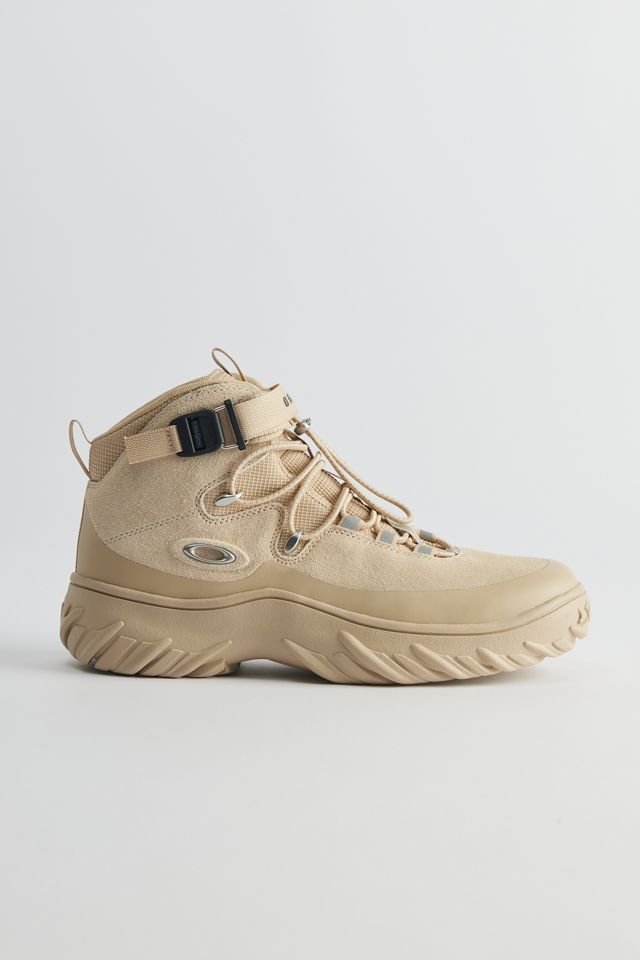 Oakley Meridian Boot | Urban Outfitters