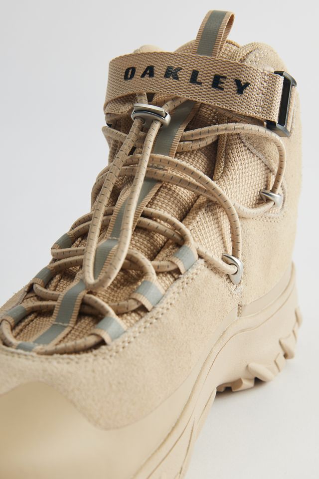Oakley Meridian Boot | Urban Outfitters