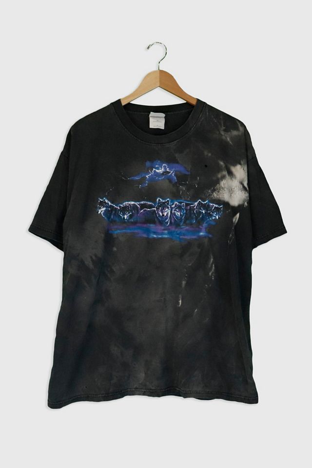 Vintage Wolves T Shirt | Urban Outfitters