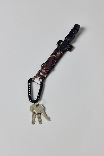 Oakley Wanderlust Keychain | Urban Outfitters