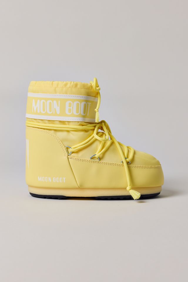 Moon Boot Icon Low Nylon Boot | Rubber Sole | Urban Outfitters