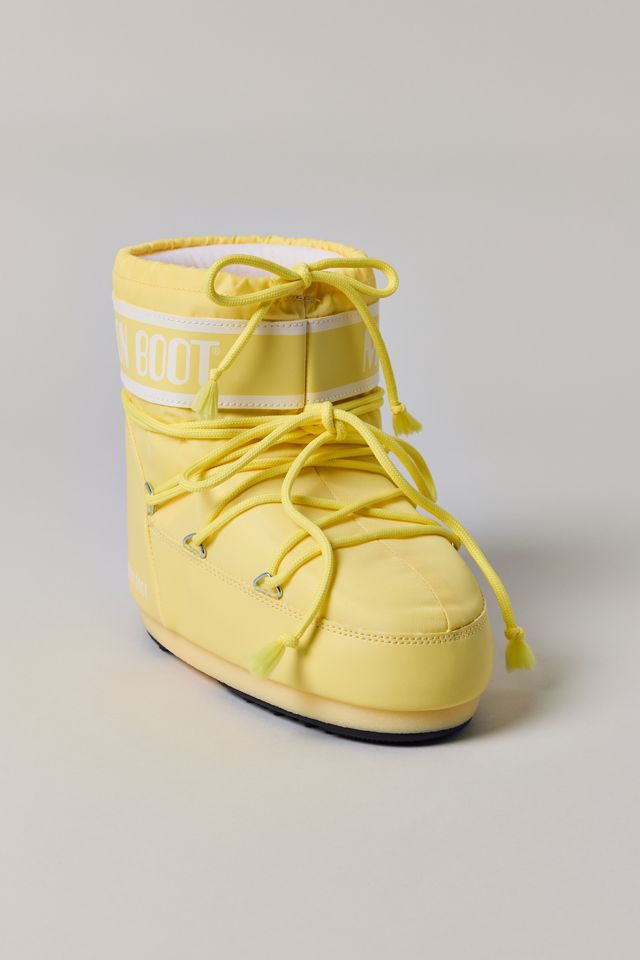 Moon Boot Icon Low Nylon Boot | Rubber Sole | Urban Outfitters