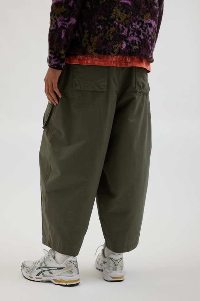 Alpha Industries Oversized Tech Pant | Urban Outfitters