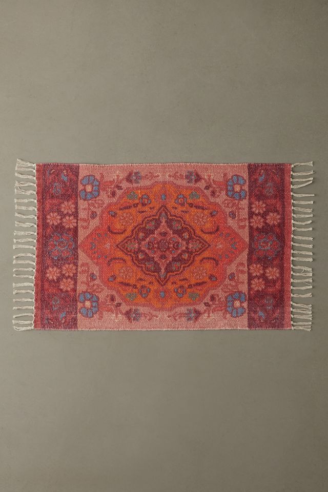 Lina Floral Brushed Rug | Urban Outfitters