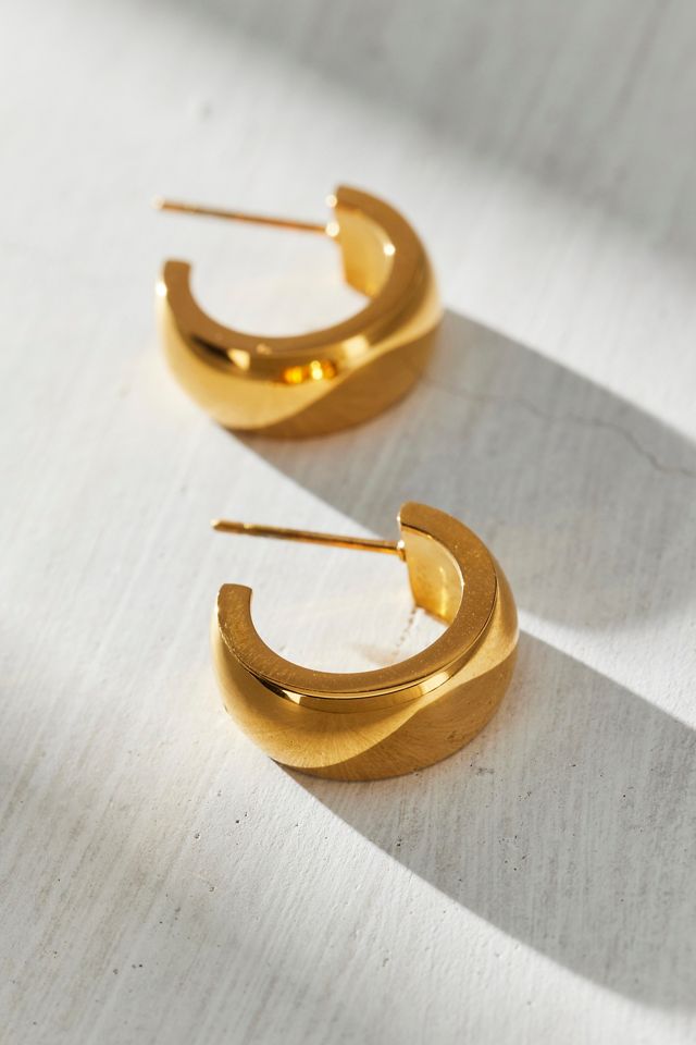 Ellie Vail Cosa Mini Hoop Earring | Urban Outfitters