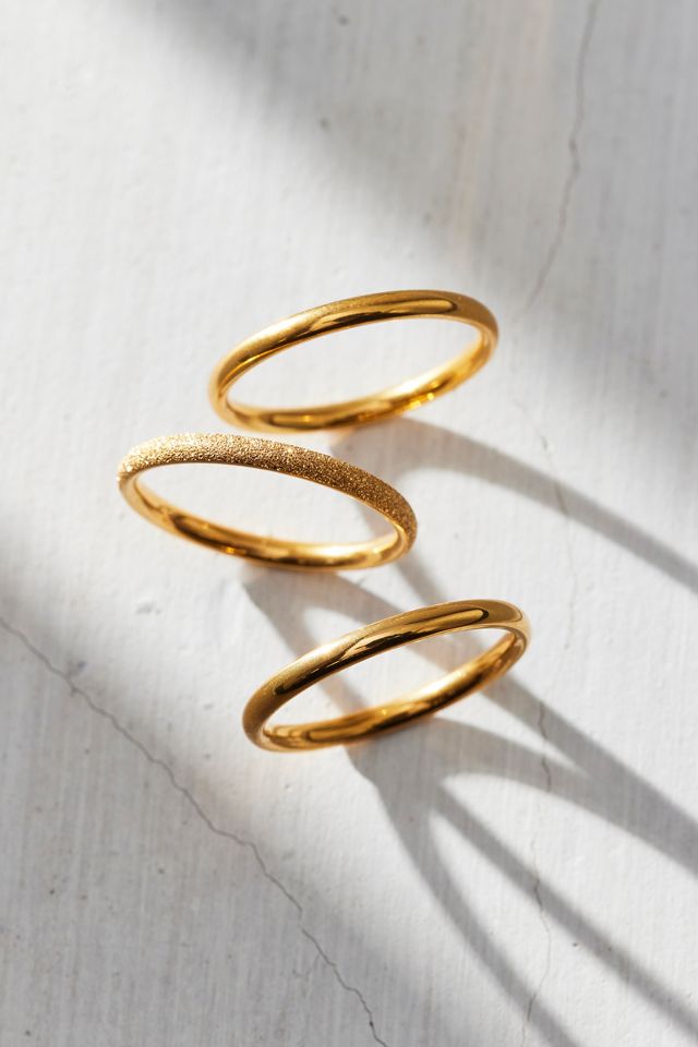 Ellie Vail Micah Triple Ring Set | Urban Outfitters