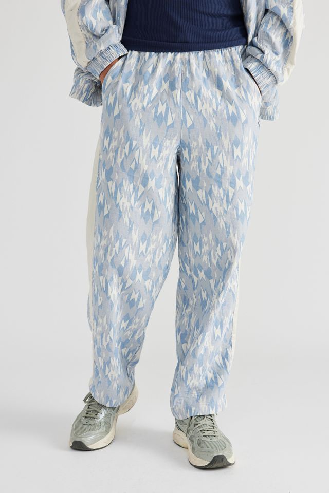 Puma Basketball Nostalgia Track Pant | Urban Outfitters