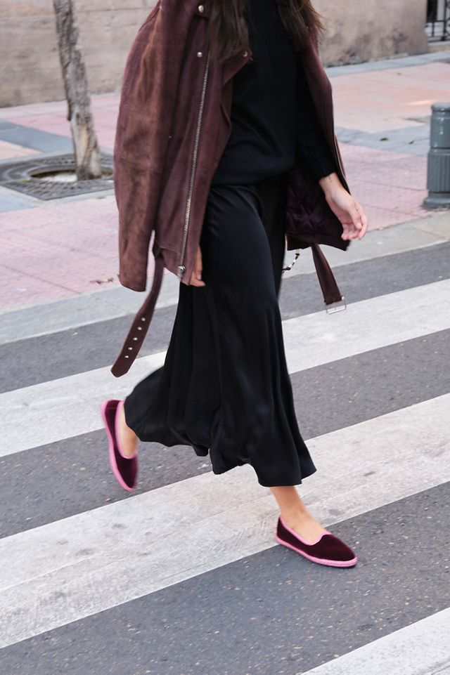 Flabelus Velvet Slipper | Urban Outfitters