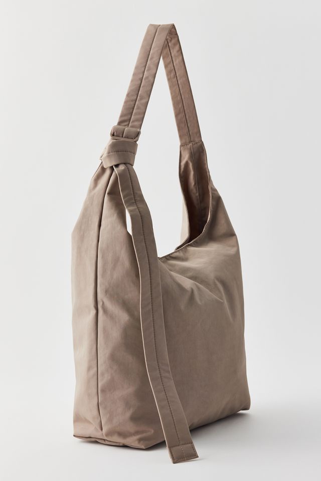 BAGGU Large Nylon Sling Bag | Urban Outfitters