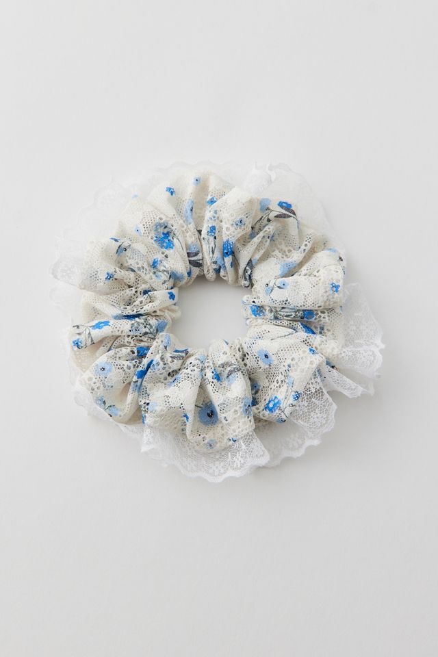 Floral Lace Scrunchie | Urban Outfitters