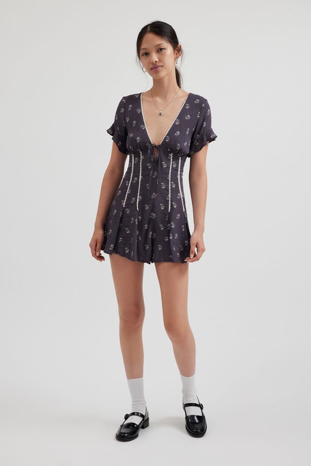 Kimchi Blue Thalia Open Back Romper | Urban Outfitters