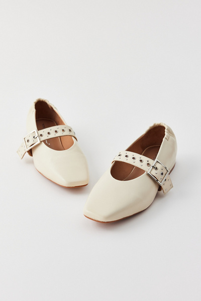 Intentionally Blank Forum Ballet Flat | Urban Outfitters