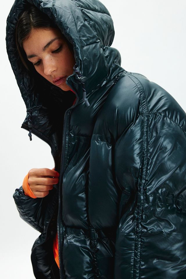 Hosbjerg Paris Cinched Puffer Jacket | Urban Outfitters Canada