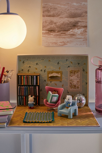 My Miniature Library: 30 Tiny Books To Make, Read And Treasure By ...